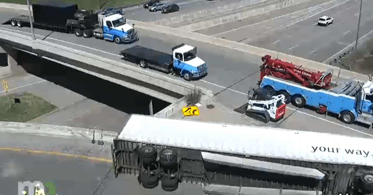 Semi rollover closes busy highway ramp near downtown St. Paul - Bring ...