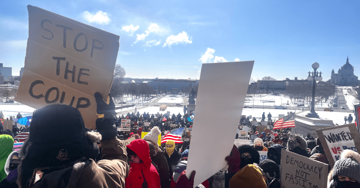 Hundreds brave sub-zero weather for Presidents' Day protest in St. Paul ...