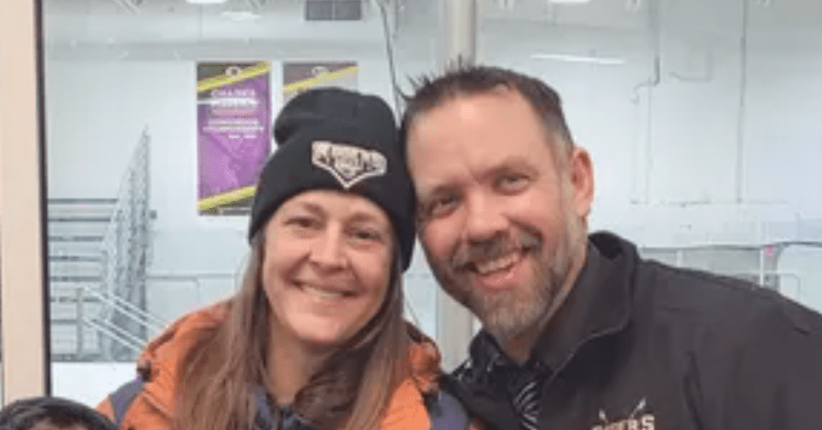 Rogers community rallies for family of youth hockey coach after his ...