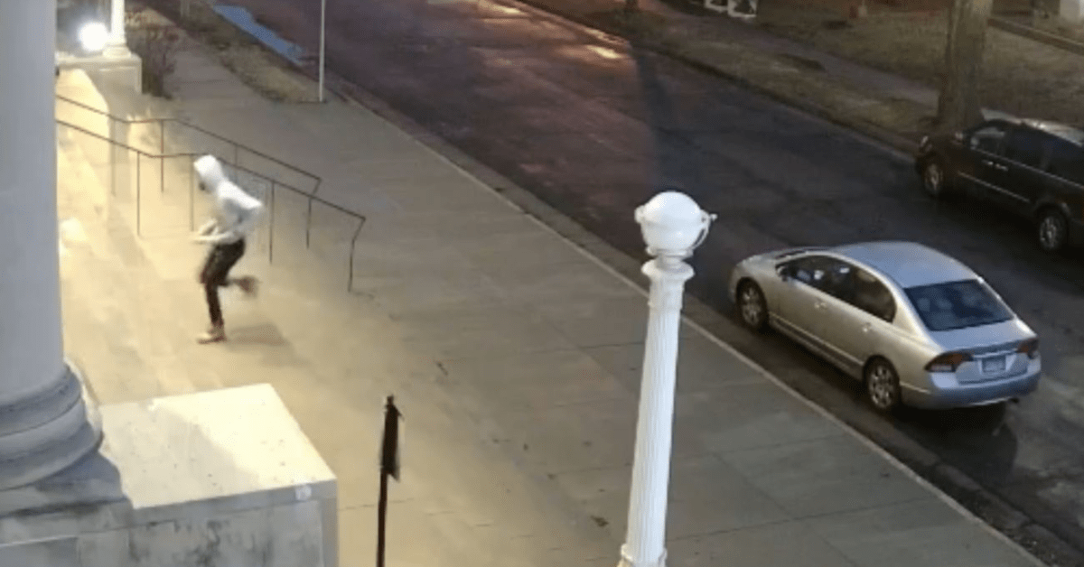 Search for vandal who defaced Minneapolis synagogue with swastikas ...