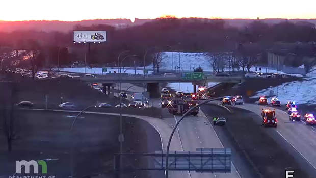 Fatal crash closes northbound Hwy. 61 in St. Paul - Bring Me The News