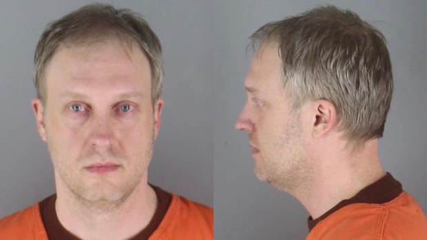 Justin Eichorn resigns as senator after arrest for soliciting a minor ...