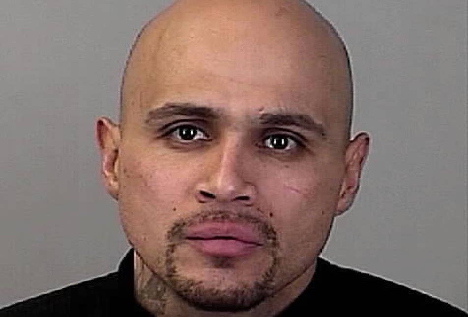 Inmate escaped southern Minnesota holding cell after court hearing ...
