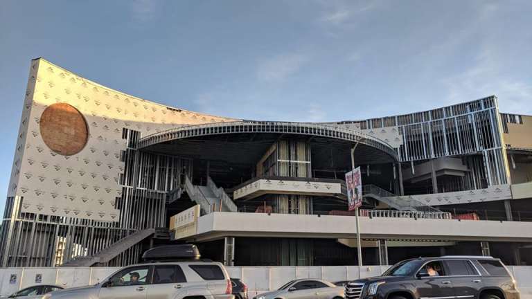 After nearly a decade, famously incomplete Hollywood Target finally ...