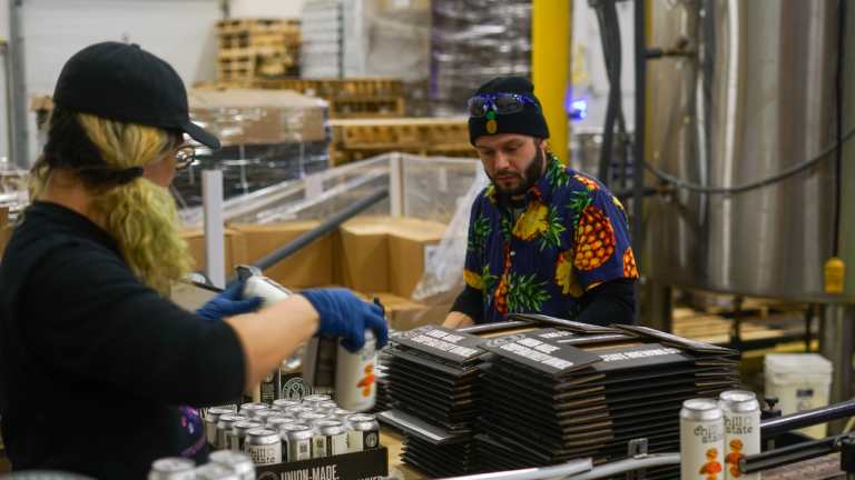 Minnesota's first-of-its-kind cannabis drink distribution center opens ...