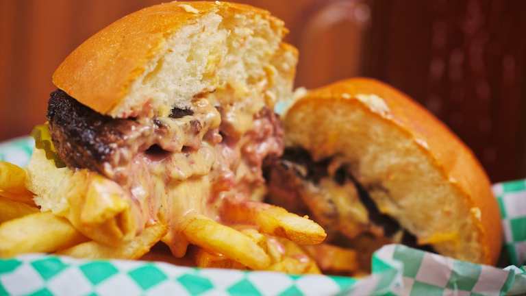 Map: Where to find the best Juicy Lucy burgers in the Twin Cities ...