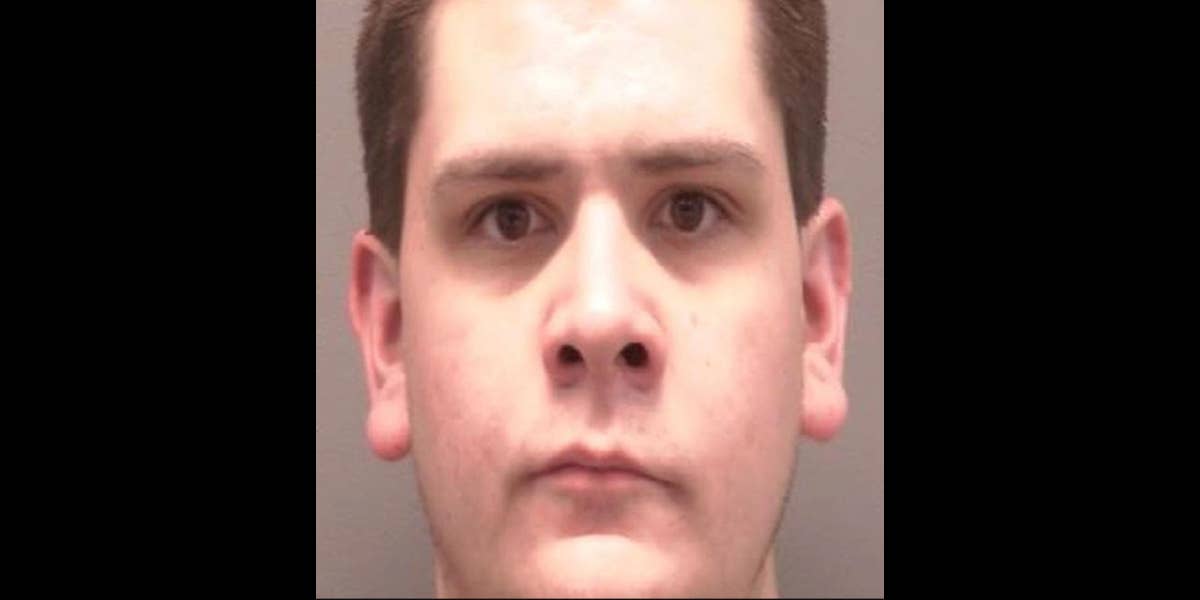 Man who shot officer in Granite Falls pleads guilty to attempted murder ...