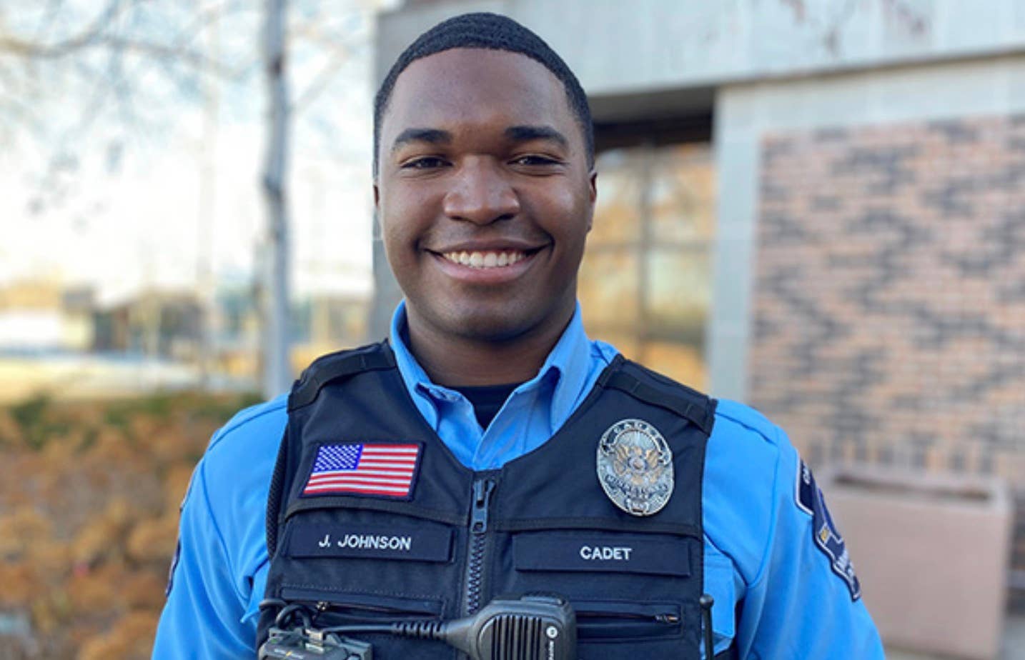 Former NFL player Justin Johnson is Minnetonka's newest police cadet ...