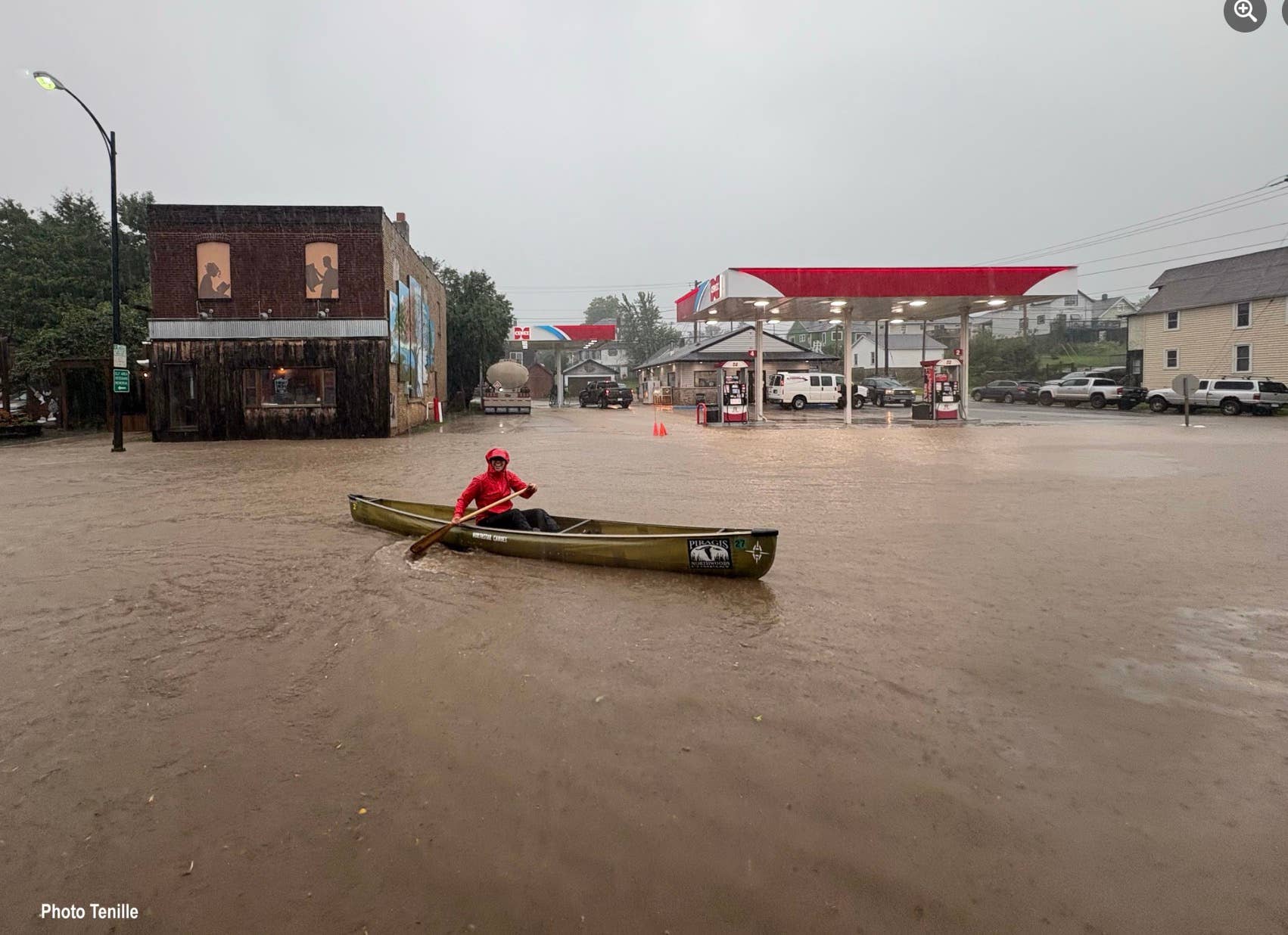 Torrential rain causes flash flooding in downtown Ely - Bring Me The News