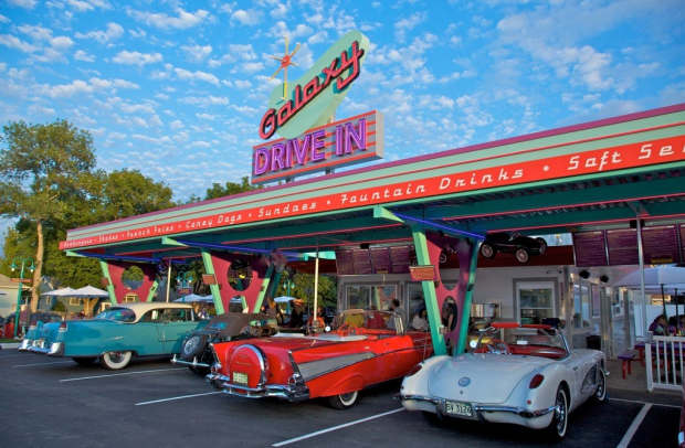 Gallery: Twin Cities' iconic Galaxy Drive In on the market for under ...