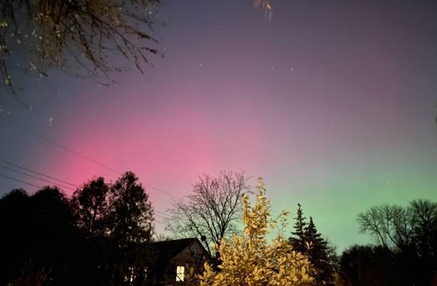Spectacular northern lights put on mesmerizing show across Minnesota ...