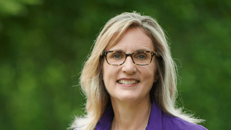 Christine Jahnke, Minnesota native and speech coach for Michelle Obama ...