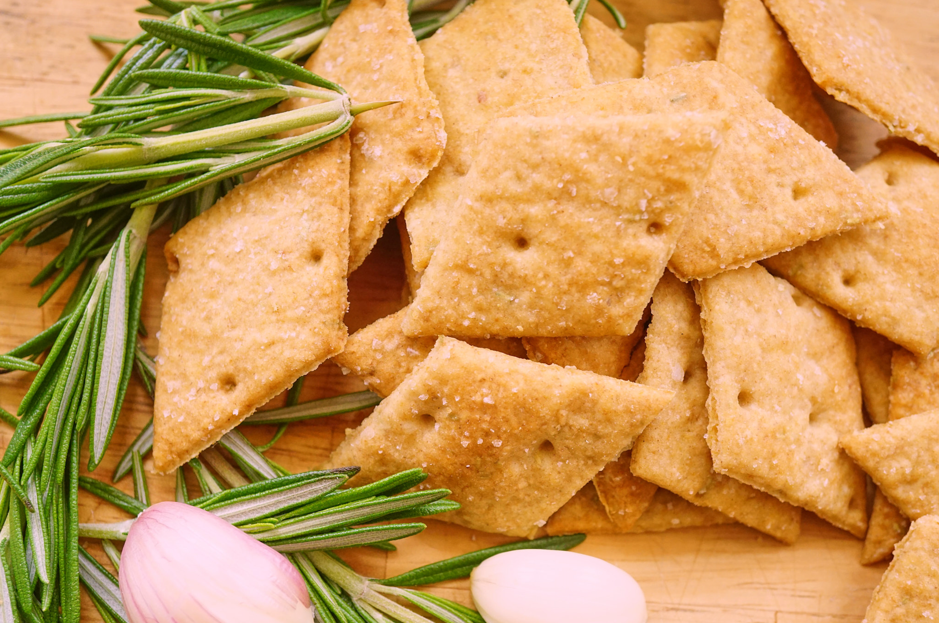 Minnesota companies debut new foods, whiskey made with Kernza ...