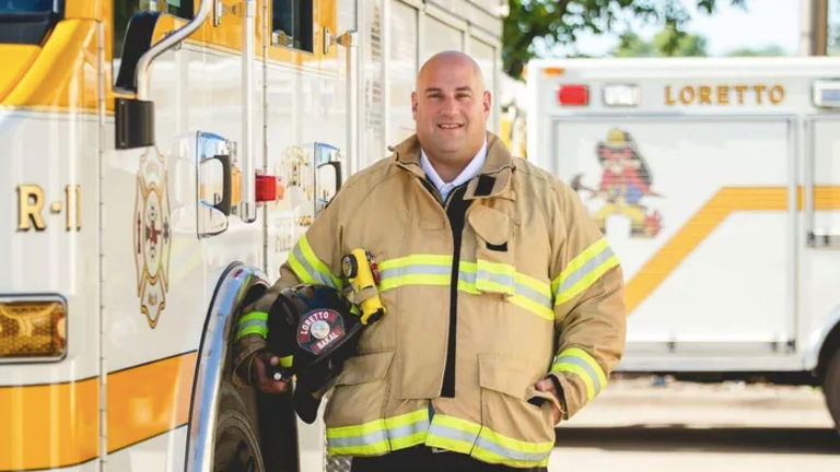 'Extreme pain': Family seeks support for MN firefighter kicked in groin ...