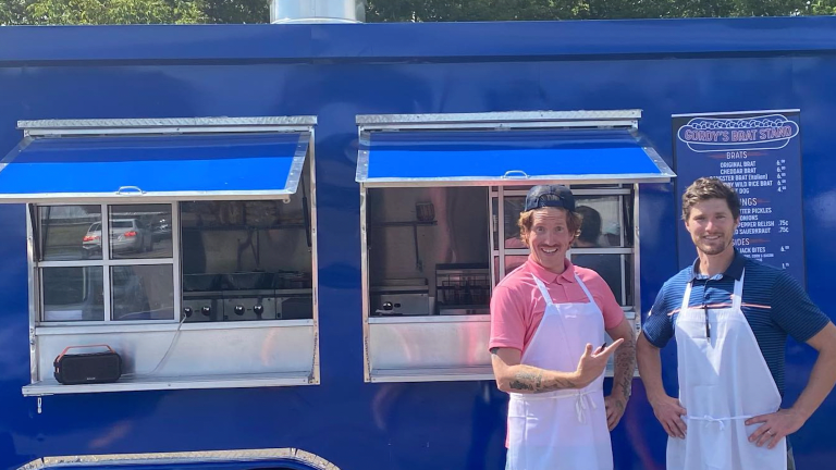 Iconic burger joint Gordy's Hi-Hat unveils new food truck - Bring Me ...