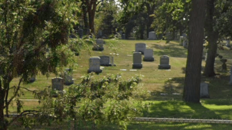 3 shot during balloon release ceremony at St. Paul cemetery - Bring Me ...