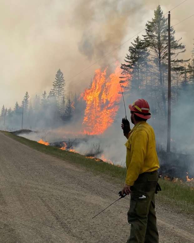 Wildfire burning in Boundary Waters Canoe Area Wilderness - Bring Me ...