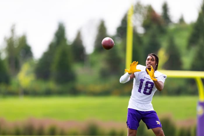 Justin Jefferson leaves practice after suffering apparent injury - Bring Me The News