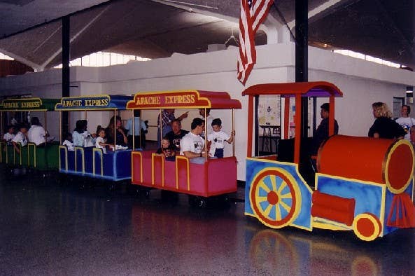 Remembering the Apache Plaza mall, which closed 20 years ago this month ...