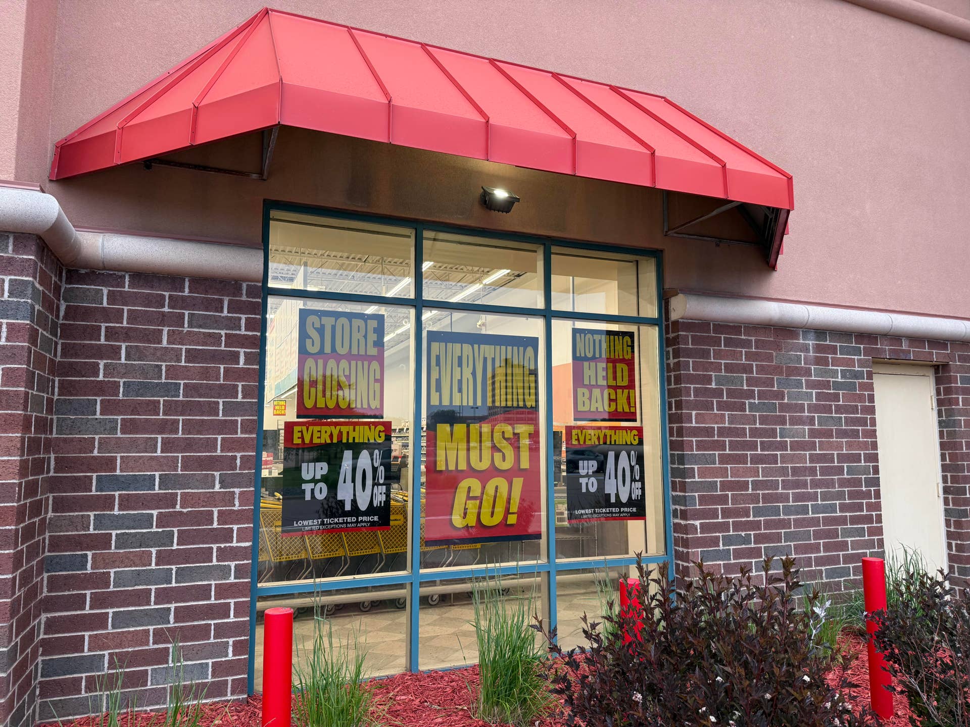 OfficeMax closing another store in the Twin Cities' south metro - Bring ...