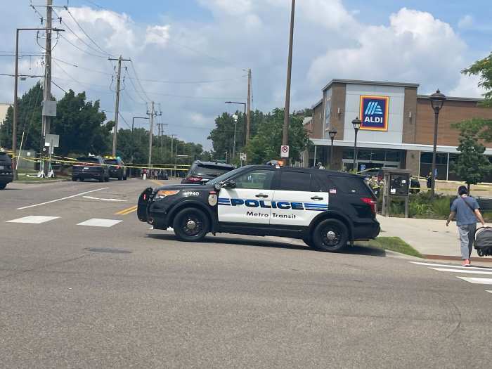 St. Paul cops exchange gunfire with suspect at Aldi; 2 shot near Cub ...