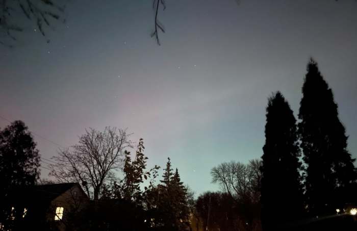 Northern lights stun for second night in Minnesota, but dimmer in Twin ...