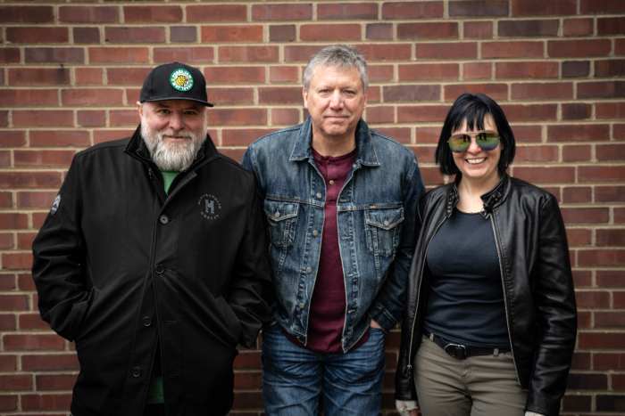 KQRS makes lineup changes as classic rock station moves into the '90s ...