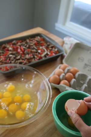 Recipe: Forage through your fridge for this yummy egg bake - Bring Me ...