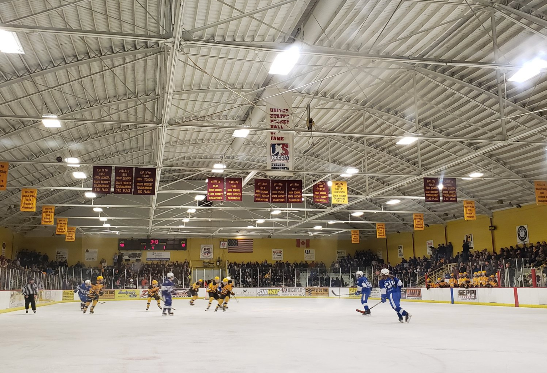 Historic Minnesota hockey schools consolidate to form new team - Bring ...
