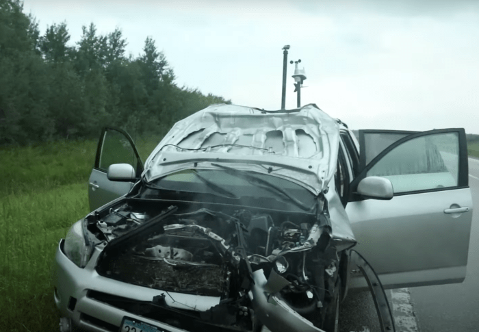 Video: Storm chaser's vehicle totaled in violent collision with deer ...