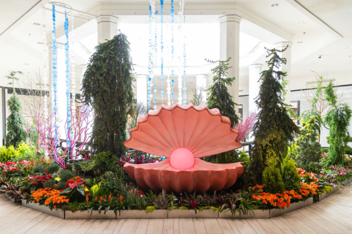 Galleria unveils massive sea-inspired floral installations - Bring Me ...