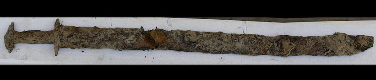 Girl formerly of Minneapolis pulls 1,500-year-old Iron Age sword from ...