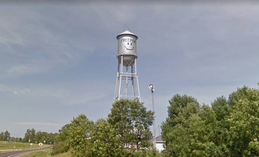 Freeport's famous smiley face water tower could be under threat - Bring ...