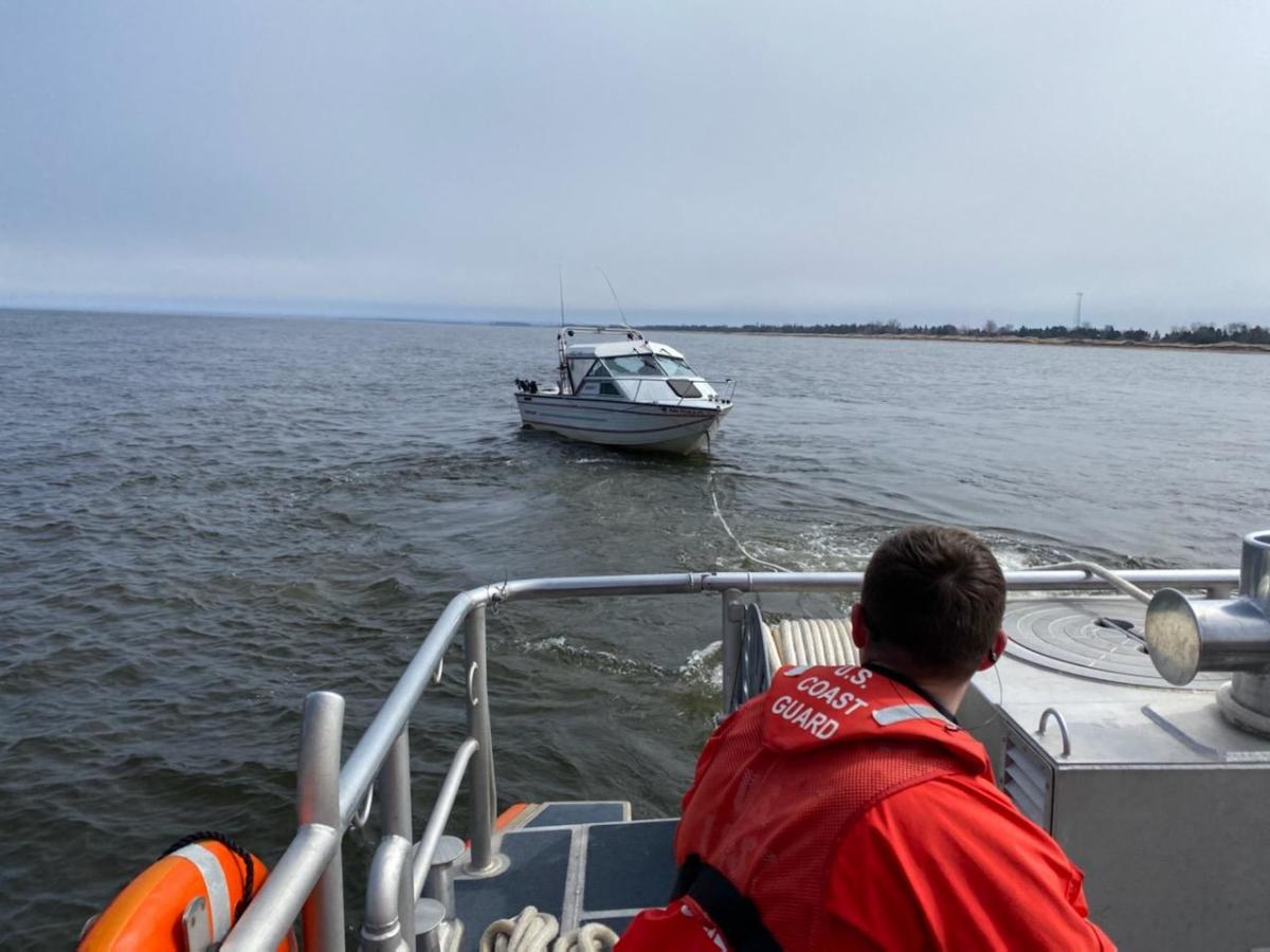 Coast Guard rescues Duluth family from Lake Superior fishing trip ...