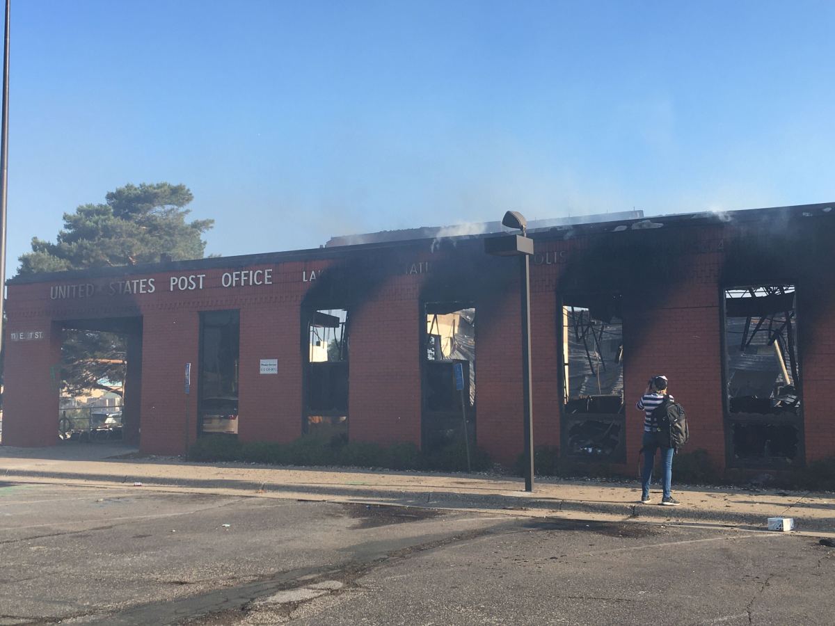 Photos: Sunrise reveals extent of riot damage in Minneapolis - Bring Me ...