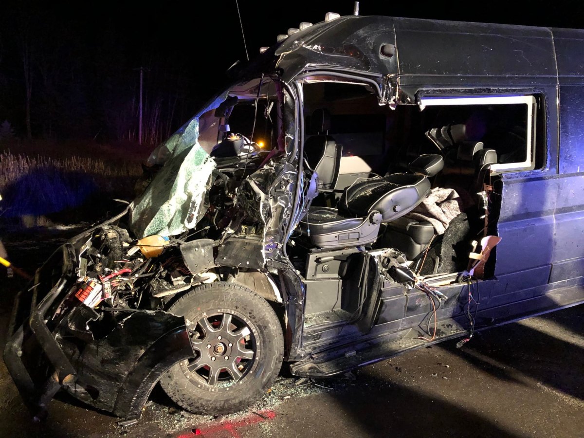 Man seriously hurt in crash with school bus in St. Louis County - Bring ...