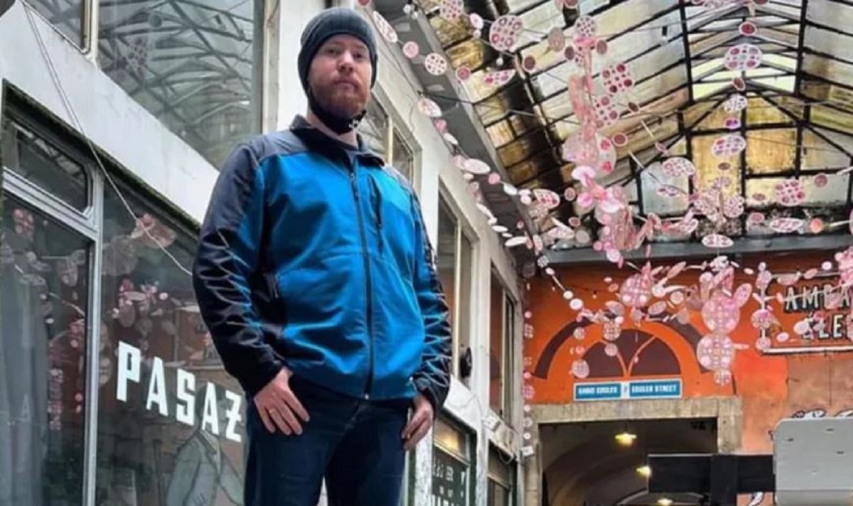 Minnesota teacher trapped in Ukraine, family hoping for answers - Bring ...