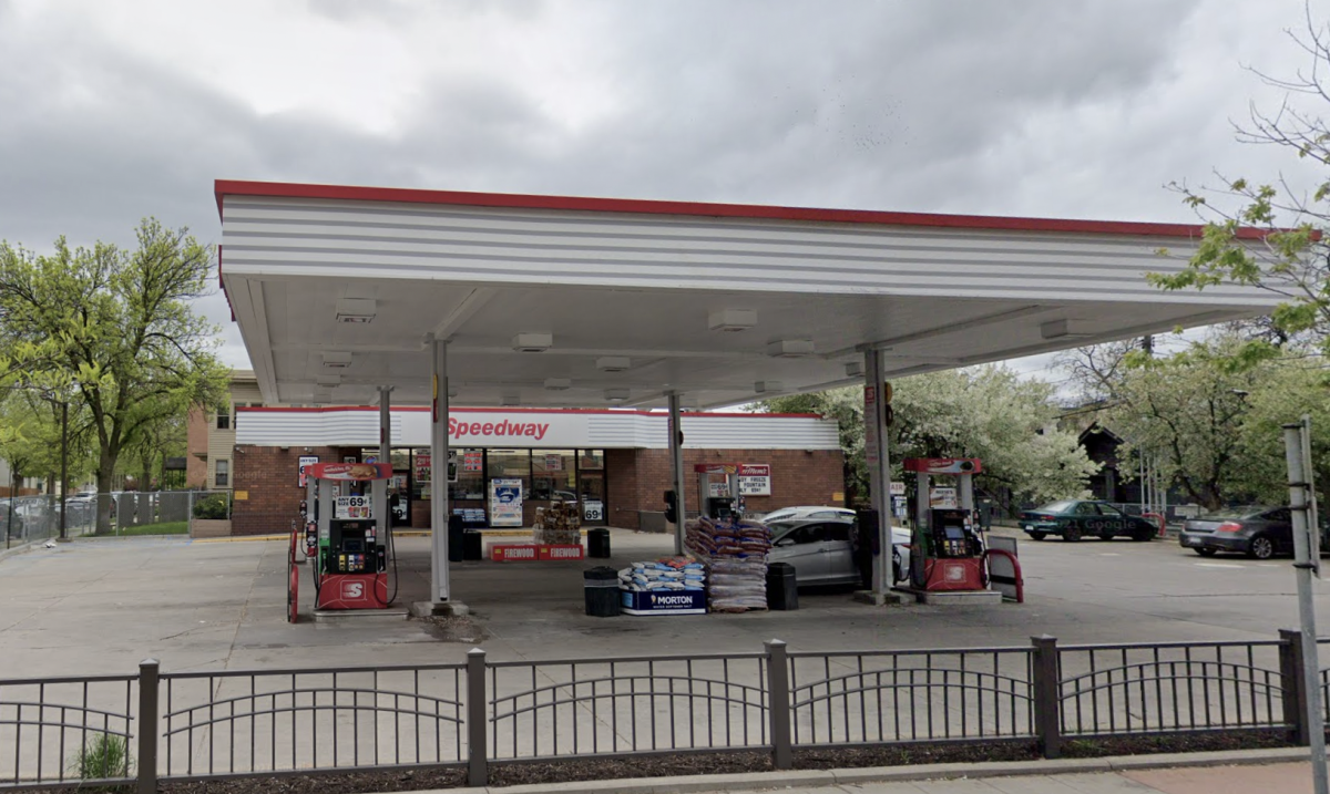 Shooting inside Speedway store leaves 2 with life-threatening injuries ...