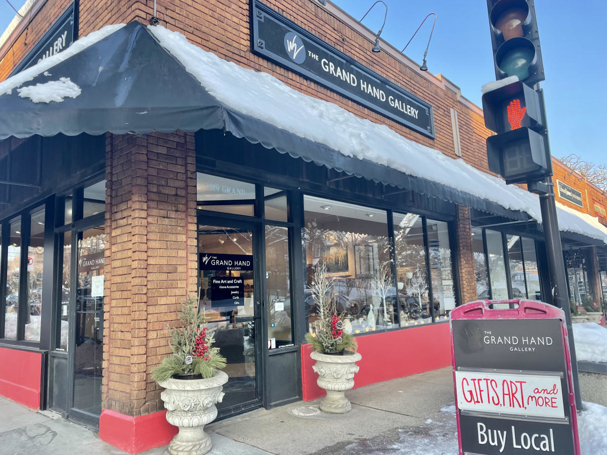 Grand Avenue couple buys St. Paul's Grand Hand Gallery - Bring Me The News