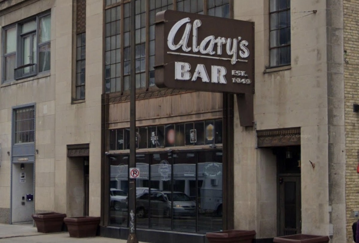Alary's Bar has 'soft open' before official re-opening under new ...
