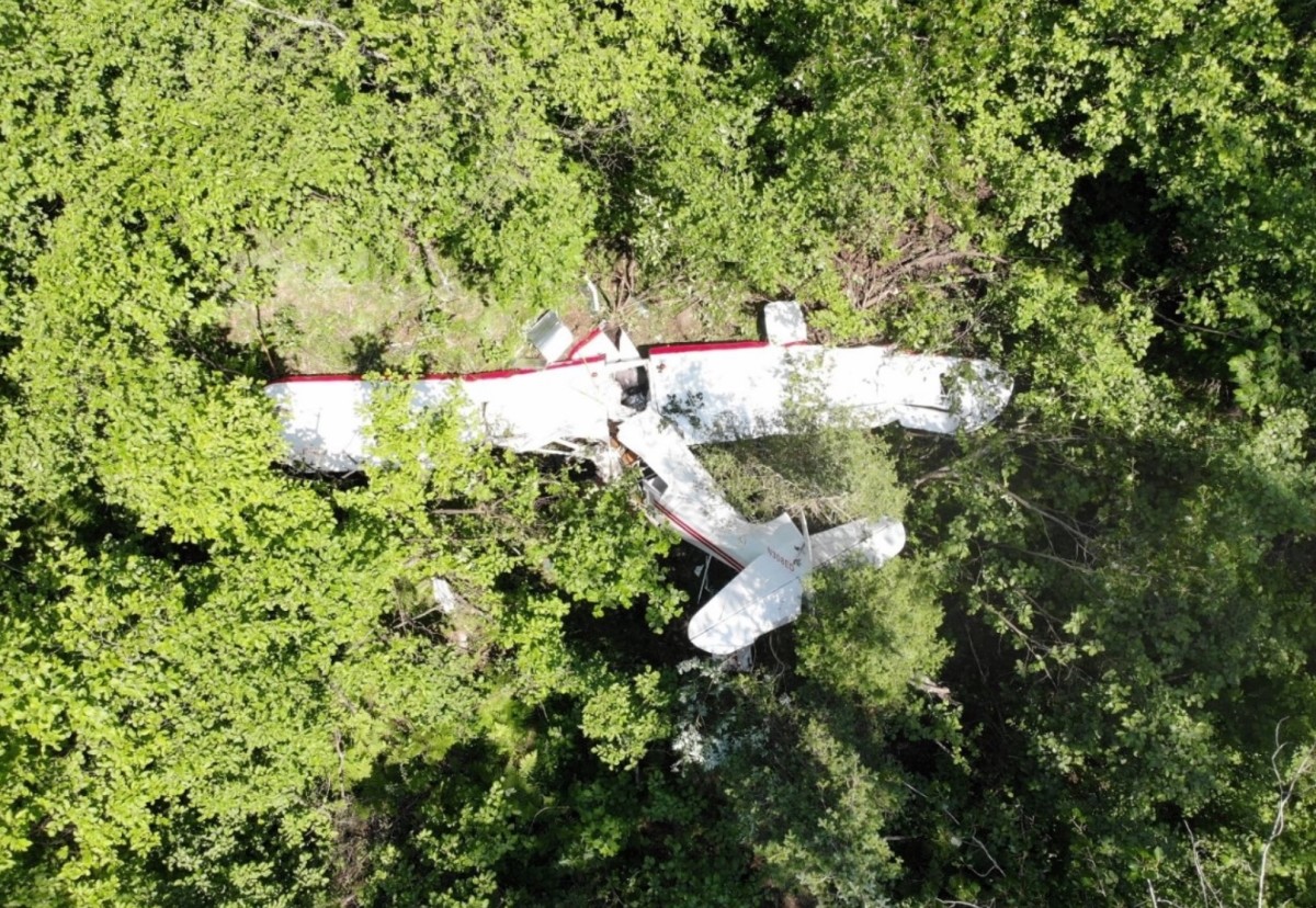 Report: Plane overflew runway before crash near Duluth that killed ...