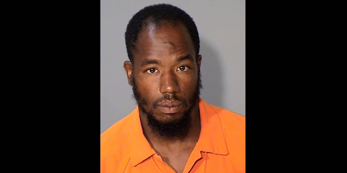 Witness in Chauvin trial charged with assault of ex-girlfriend outside ...