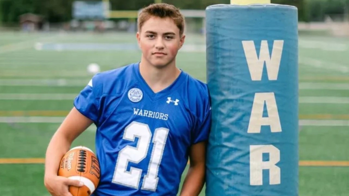 Brainerd football player hospitalized after suffering serious head ...