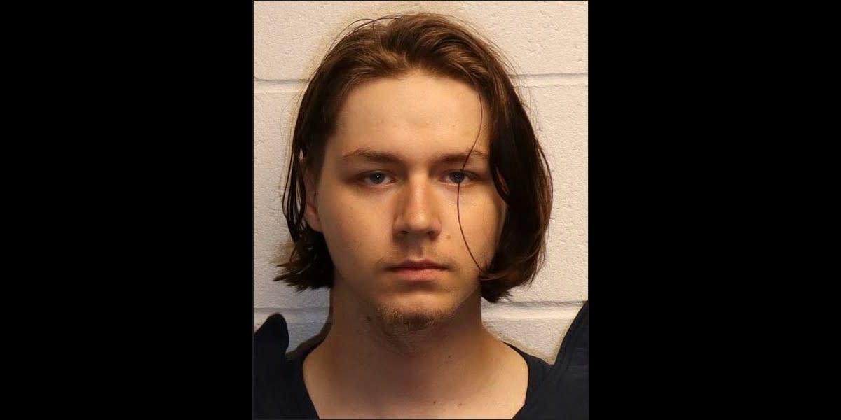 Hunt for inmate who escaped northeastern MN correctional facility ...