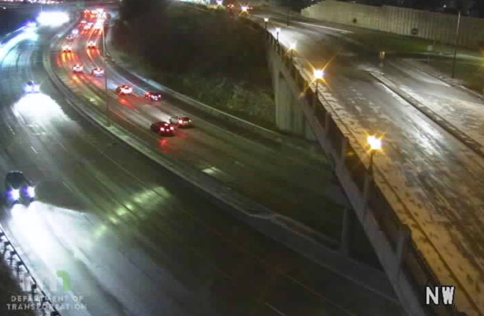 Fatal crash among dozens in Twin Cities after light snow, freeze ...