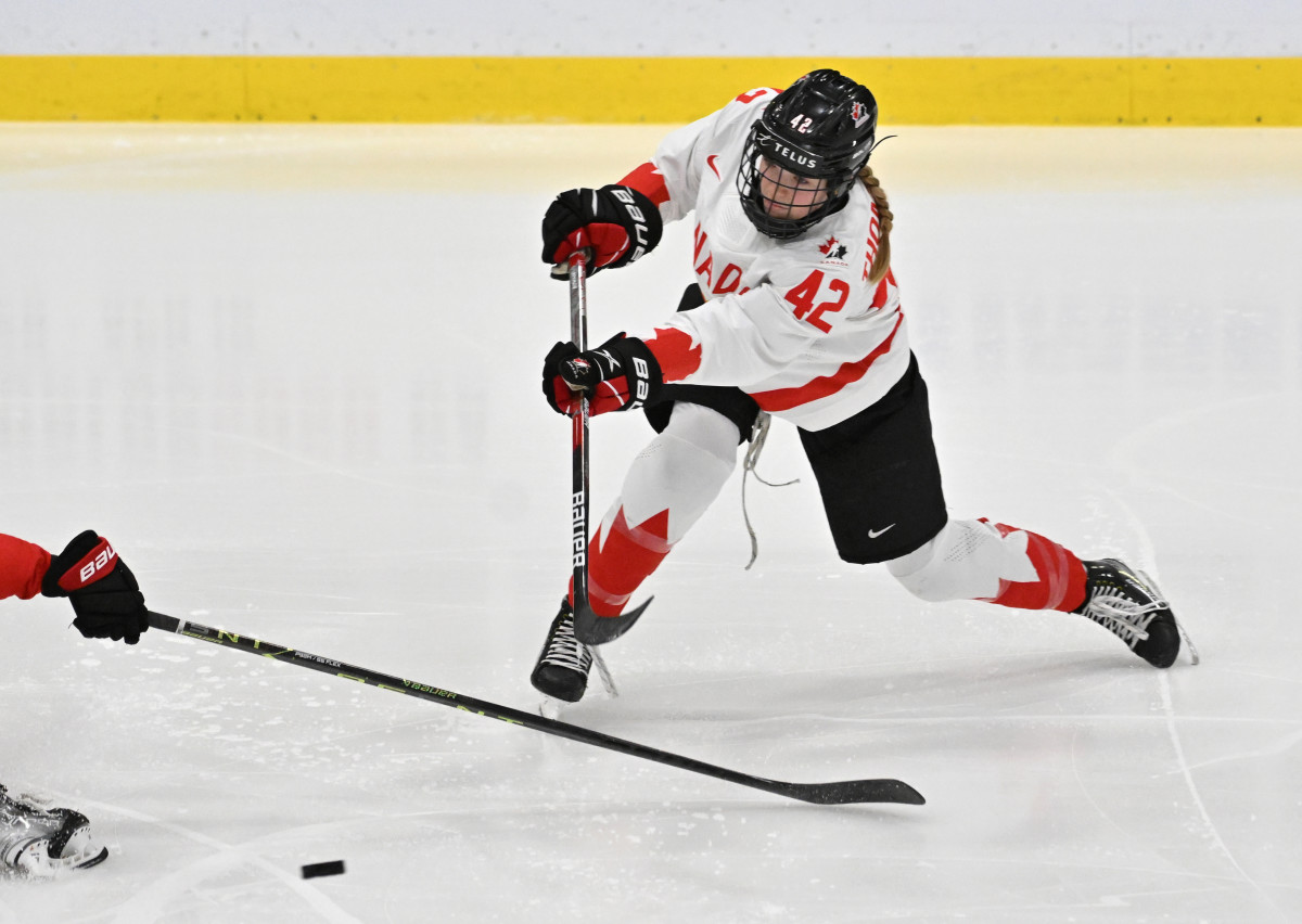 PWHL Minnesota selects Claire Thompson with No. 3 pick in draft - Bring ...