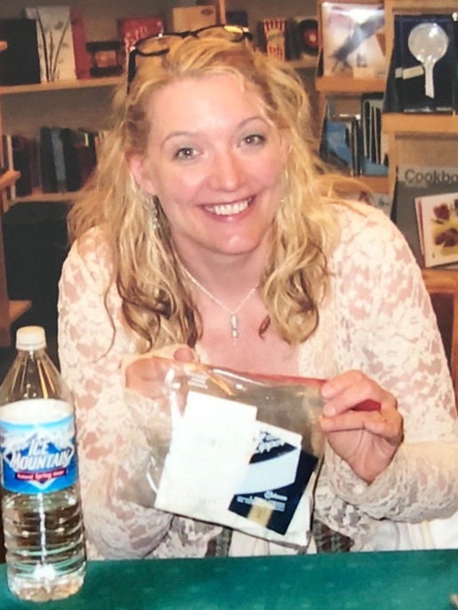 Minneapolis rock star Laurie Lindeen dies at 62 - Bring Me The News