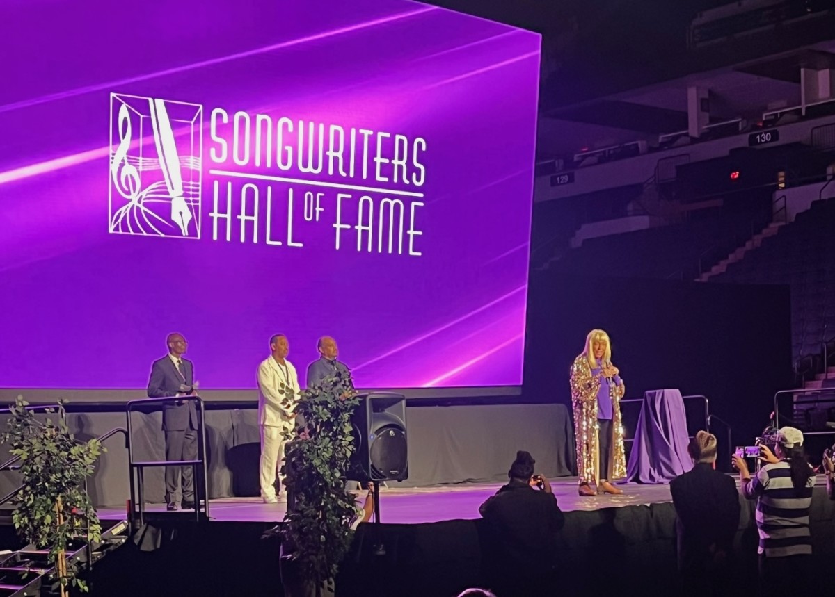 PRINCE INGRESA A TÍTULO PÓSTUMO EN EL SONGWRITERS HALL OF FAME | PyD