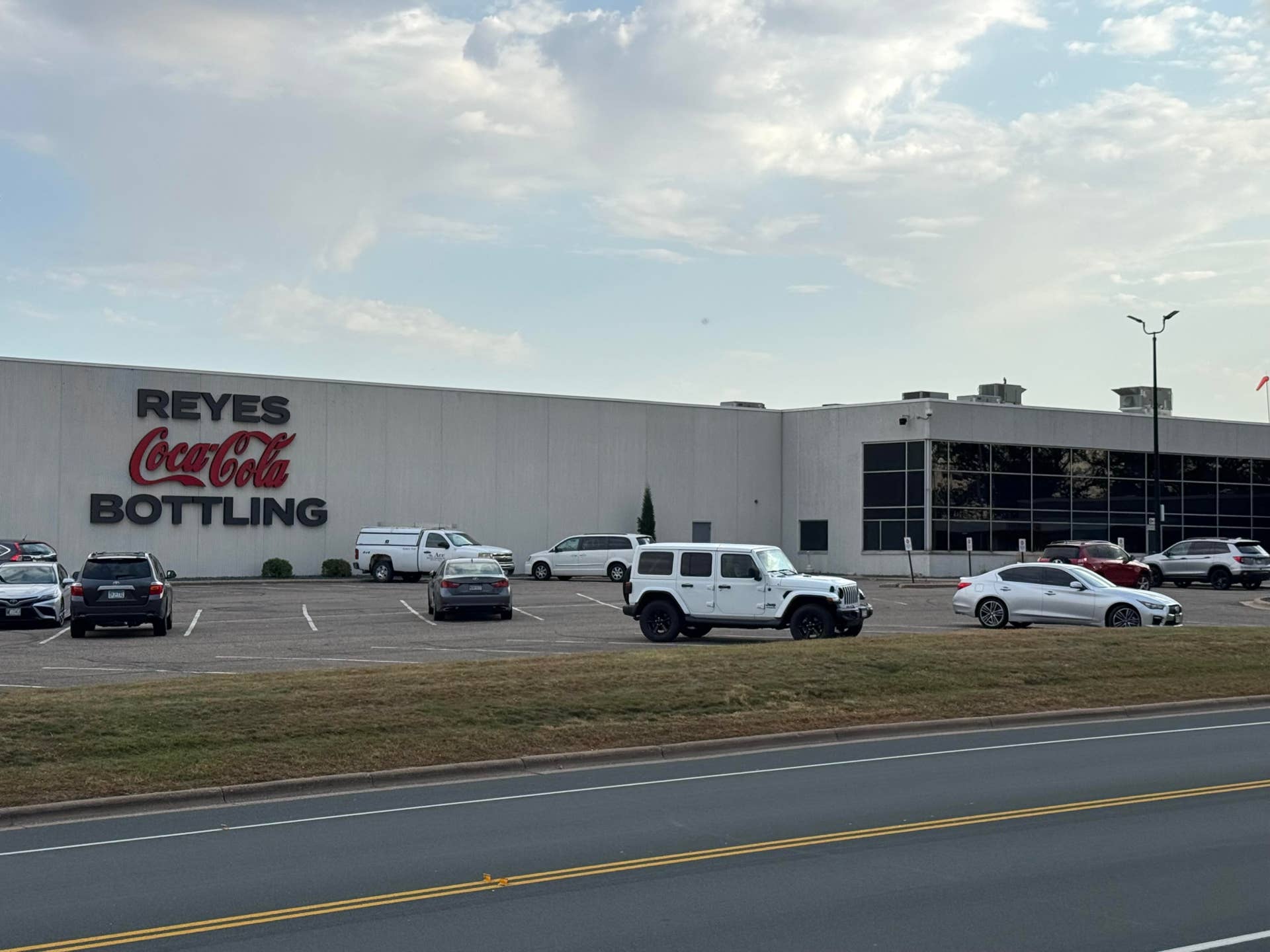 Trucker dies in incident at Coca-Cola bottling facility in Eagan ...