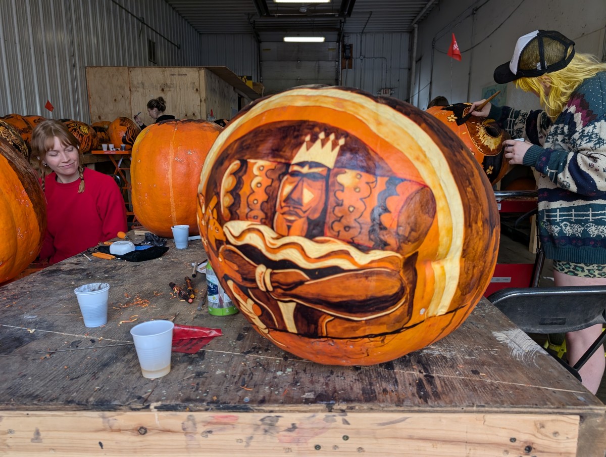Wowing and sometimes disgusting, these artists make the MN Zoo's Jack-O ...